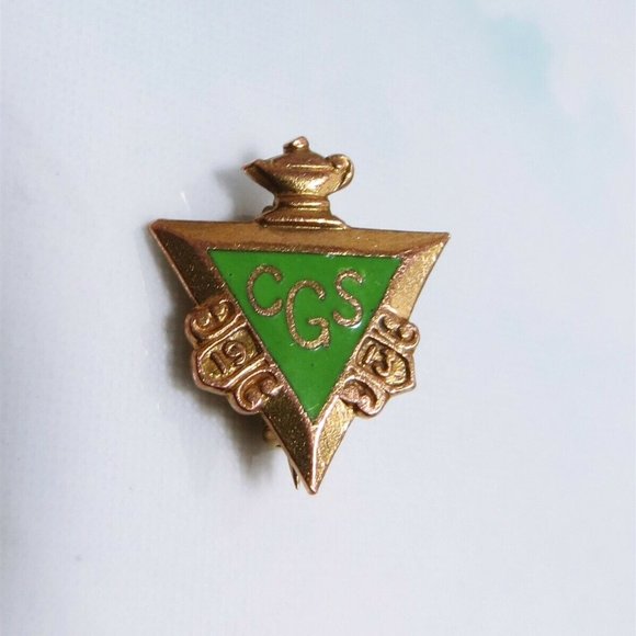 Art | Vintage 1913 Yellow Gold Filled Gcs Crest Pin | Poshmark